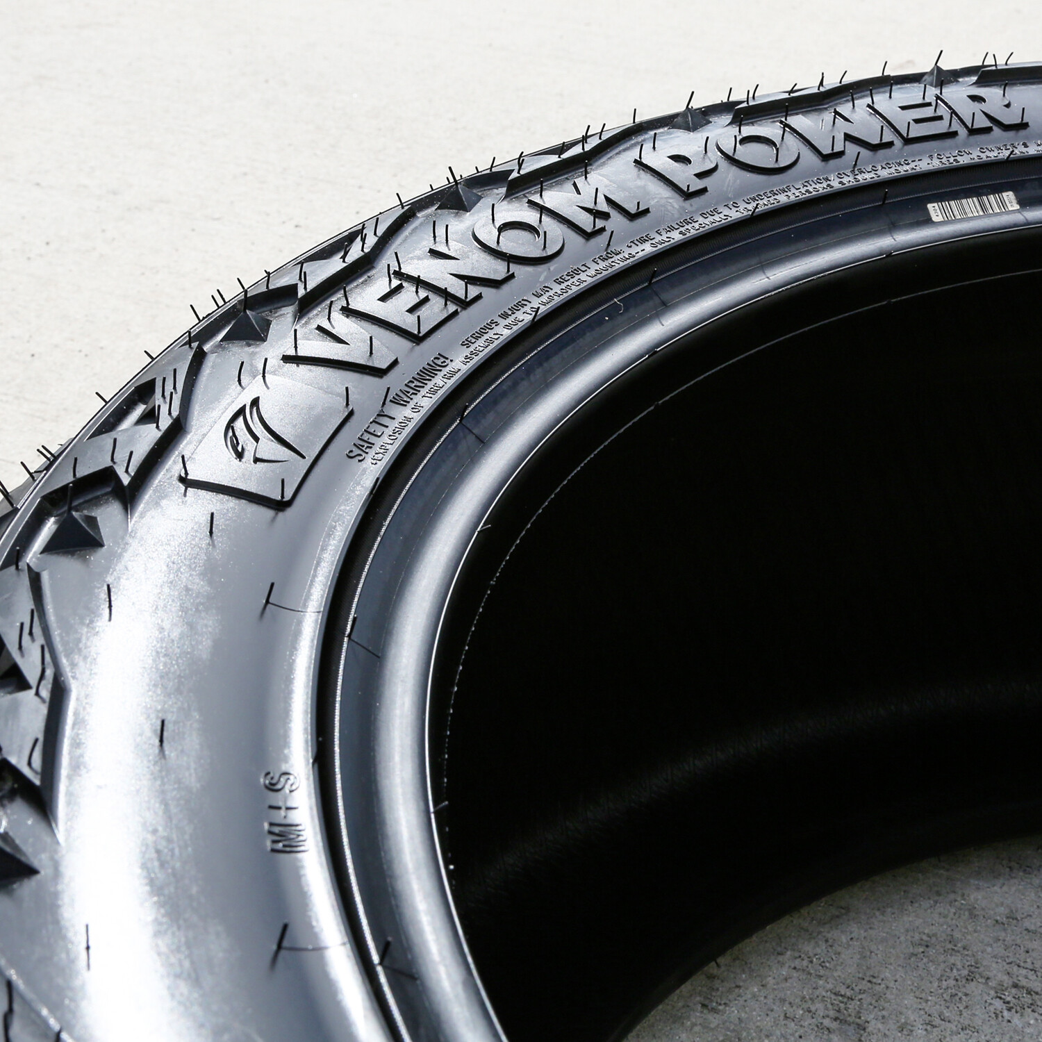 4 Tires Venom Power Terra Hunter X/T LT 35X15.50R22 F 12 Ply XT Extreme ...