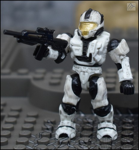 HALO MEGA BLOKS ARCTIC WHITE UNSC CQB SPARTAN MAF SERIES 5 MINI FIGURE ...