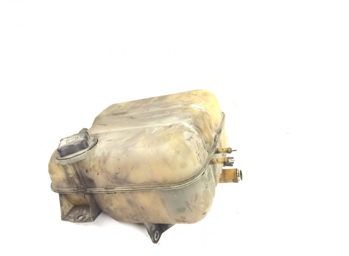 1676400 1676576 Expansion Coolant Tank For VOLVO RENAULT Truck Lorry ...