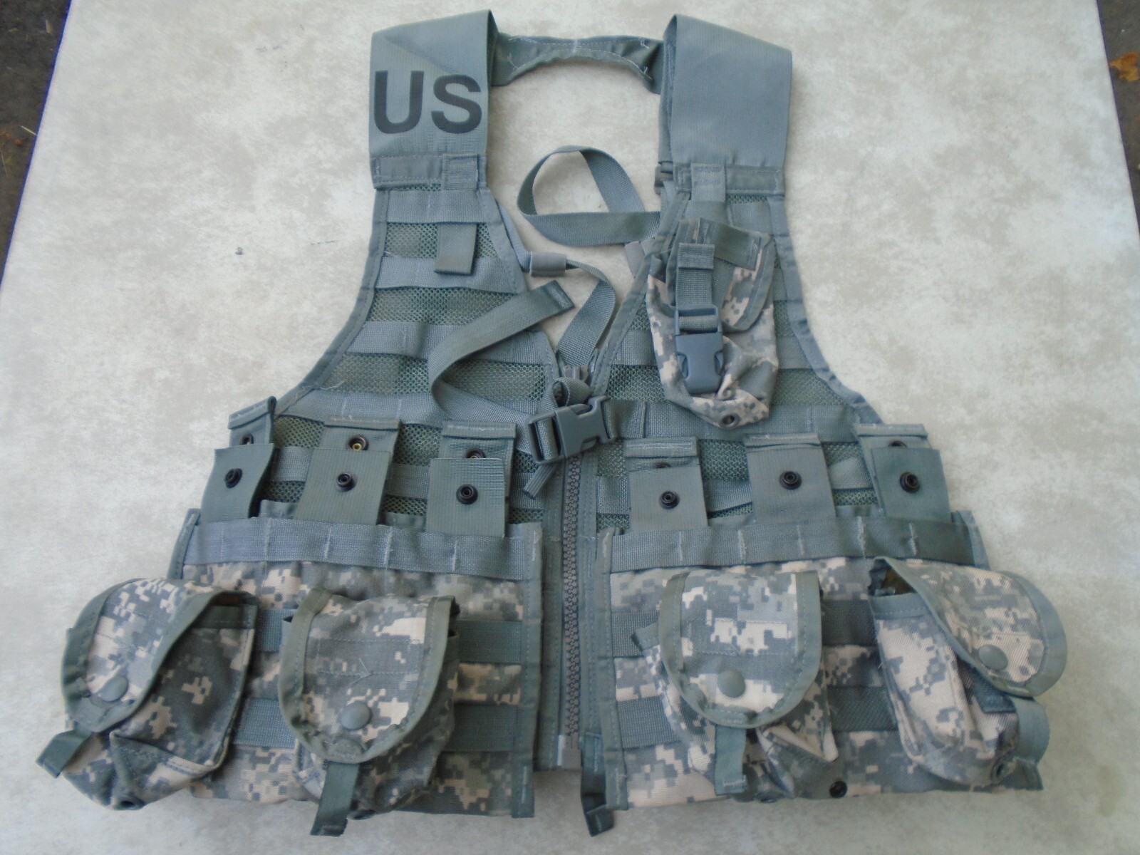 USGI Molle II ACU Fighting Load Carrier FLC Vest Harness w/ 7 Pouches ...