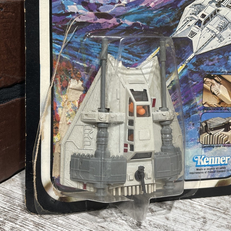 1980 Kenner Star Wars Snowspeeder UNPUNCHED Cardback & Bubble Die Cast ...