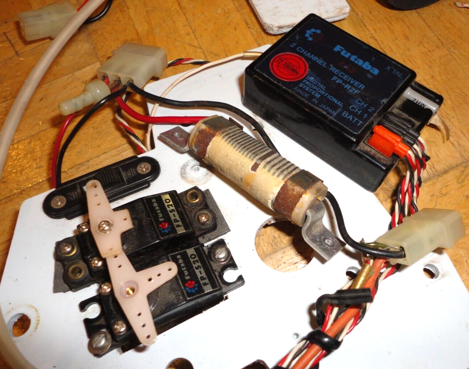 TEAM ASSOCIATED VINTAGE RC12E ONROAD PAN CAR 1/12 SCALE SHIPPING ...