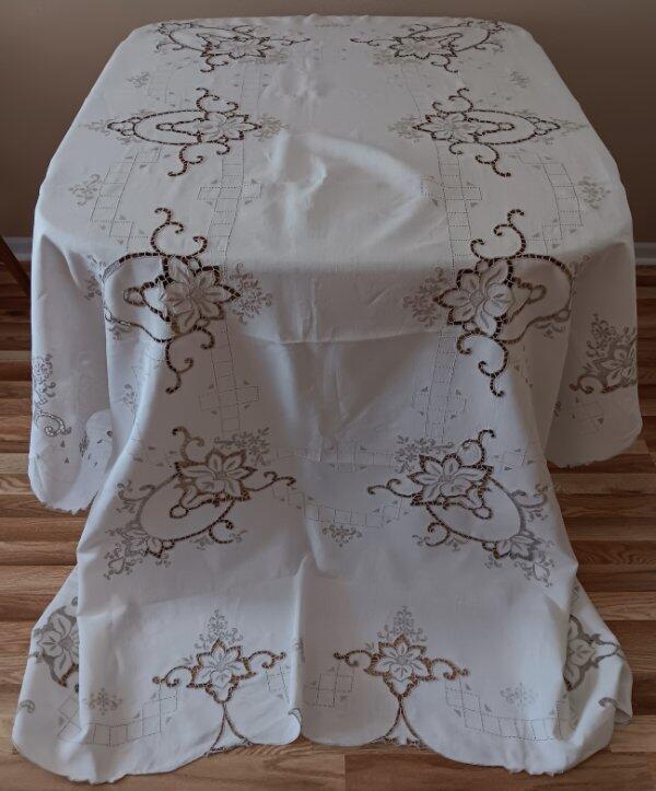 Vintage Tablecloth Madeira Linen Needle Lace Cutwork Embroidery Ecru ...