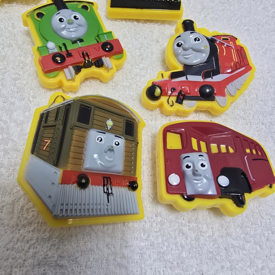 Thomas & Friends Stuck on Stories Suction Cups Toys Thomas the Tank ...