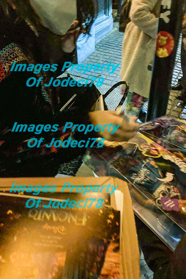 Stephanie Beatriz Signed Autographed ENCANTO Mirabel 8x10 Photo PROOF ...