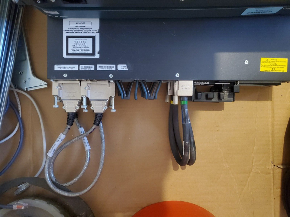 Cisco CCNA CCNP Lab Kit 1760, 2651XM, 2x 3750, WIC-1T, Console, AUI ...