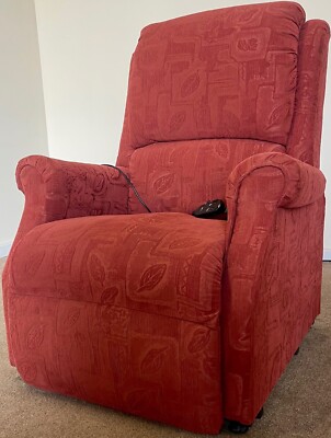 RESTWELL LUXURY ELECTRIC RISER RISE RECLINER RED CHENILLE CHAIR ~ CAN ...