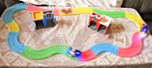Magic Tracks Rescue Set, Glows In The Dark! Comes With All Items Shown ...