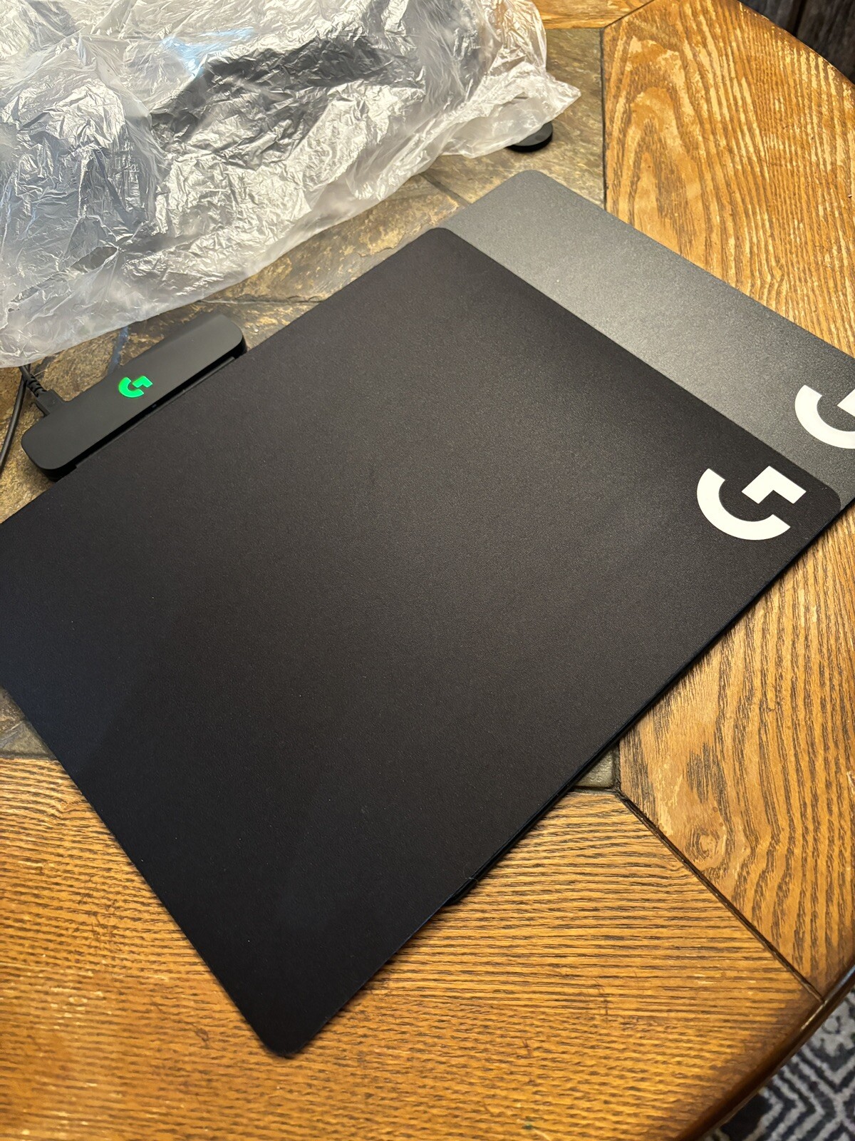 Logitech G Powerplay Wireless Charging System & Mouse Pad 943-000109 | eBay