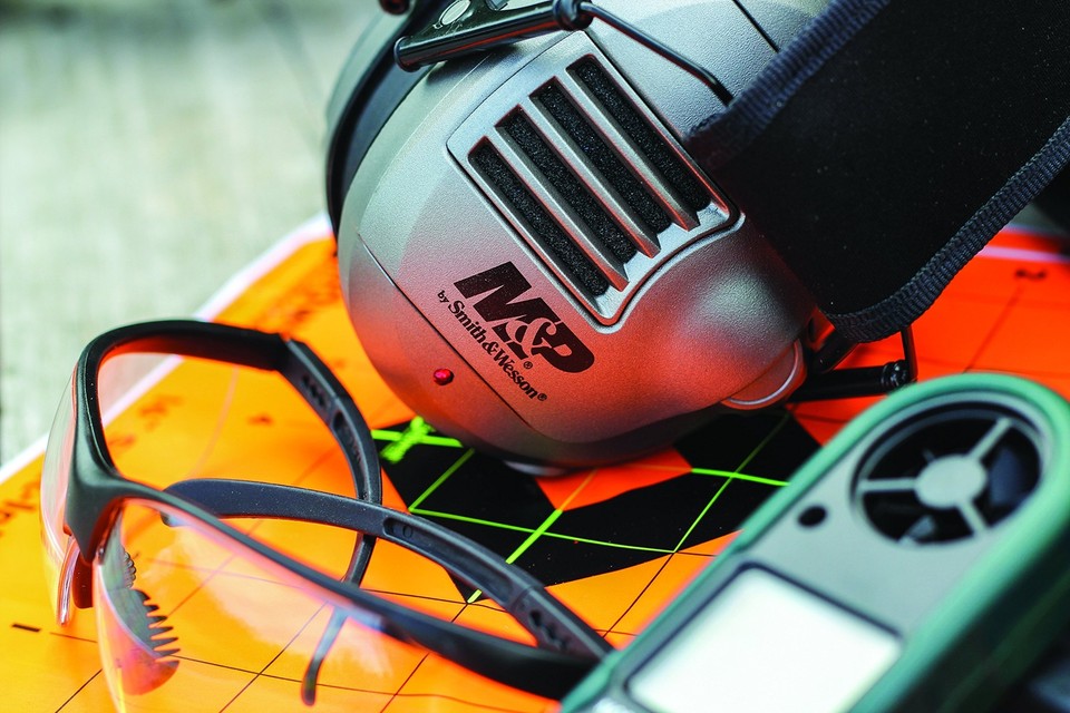 Smith & Wesson 110041 M&P Alpha Electronic Ear Muffs | eBay