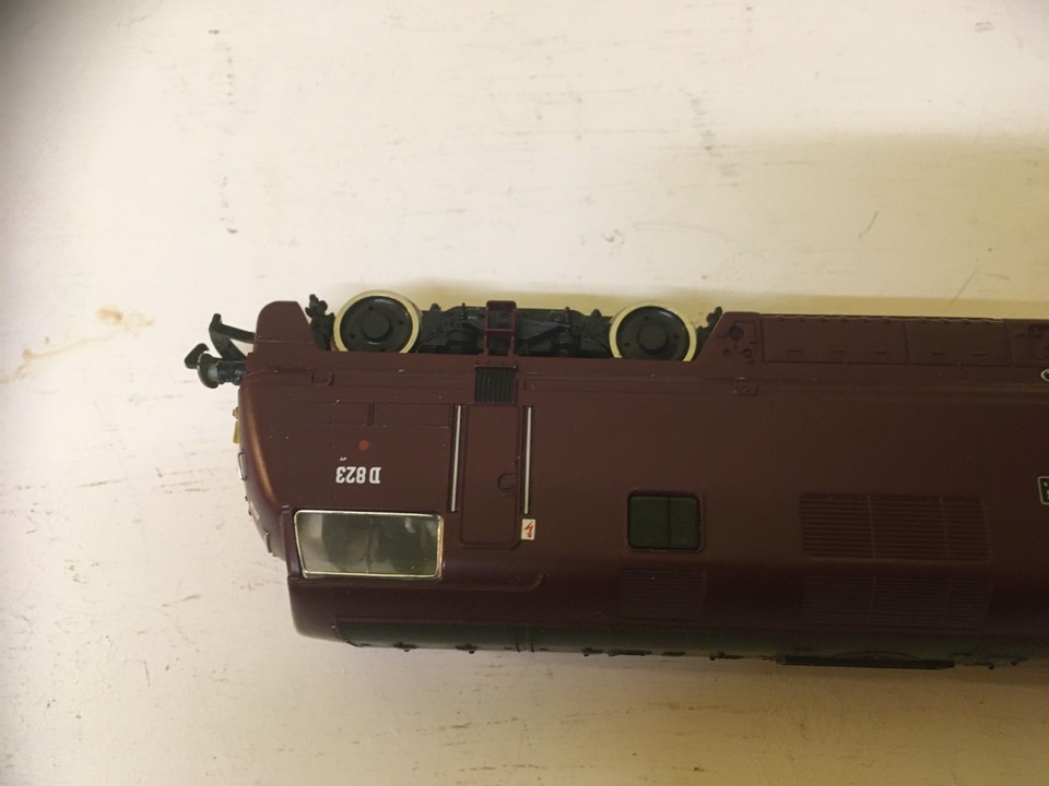 Lot..722X..OO GAUGE MAINLINE D823 WARSHIP CLASS LOCO..MAROON..HERMES ...
