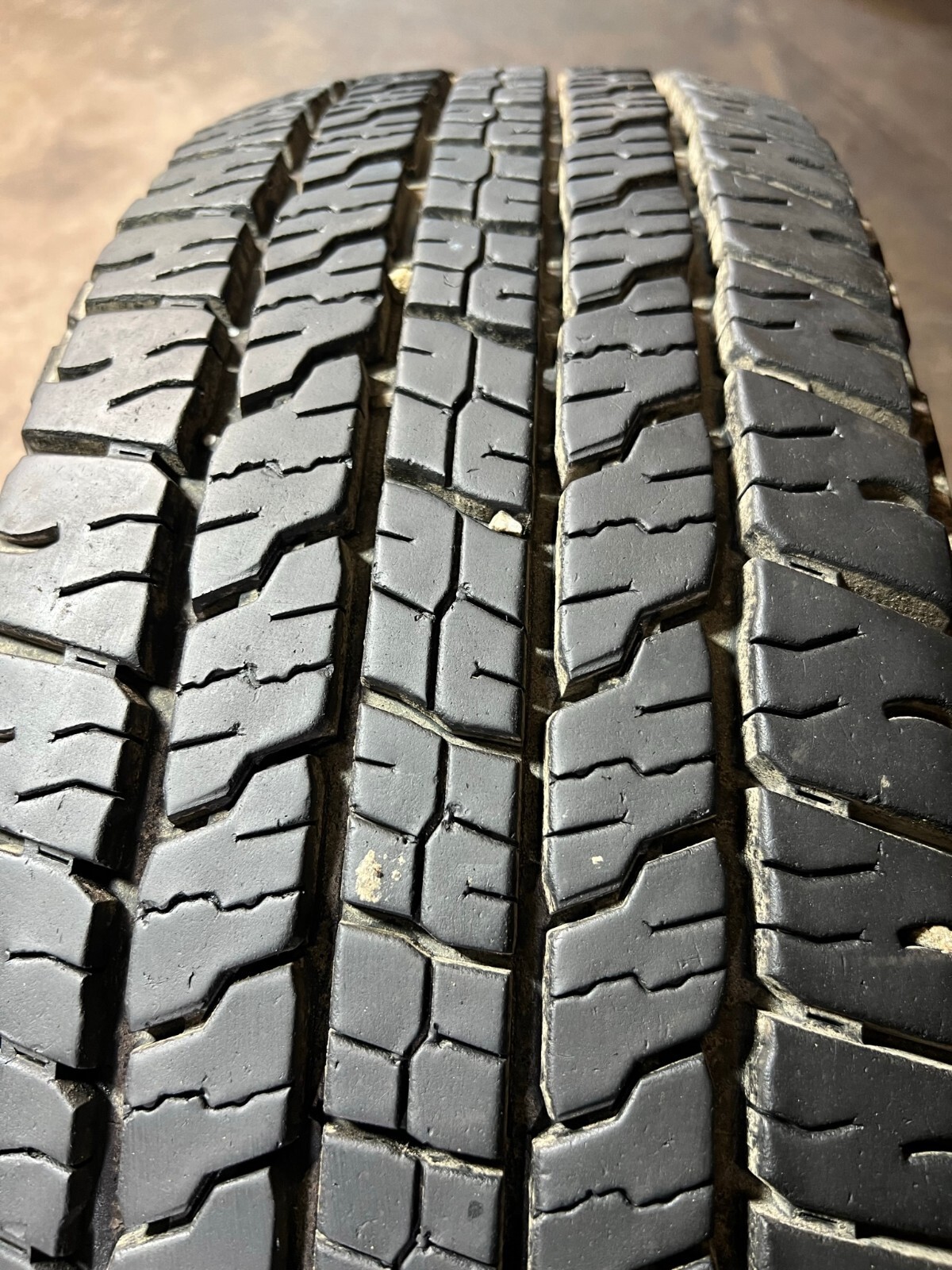 Used LT 245/70R17 Goodyear Wrangler Workhorse HT - 119/116R - 11.5/32 ...