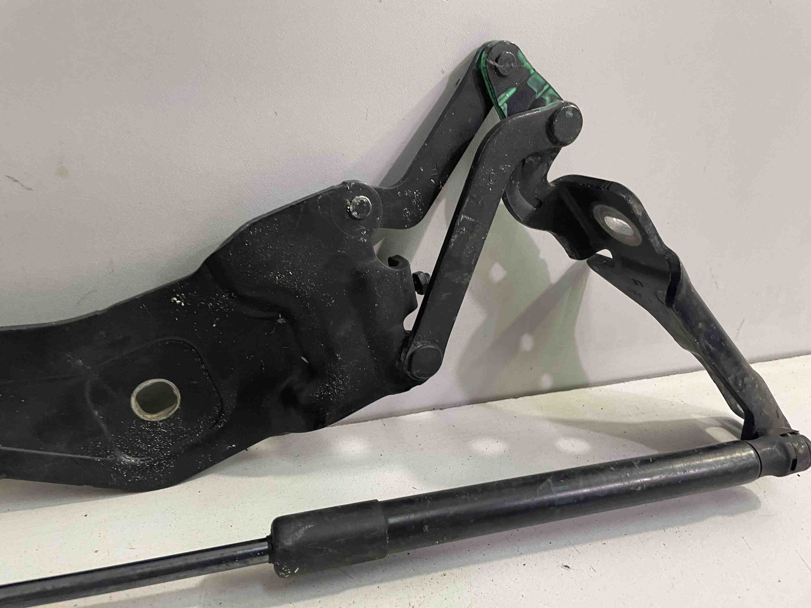 BMW X5 E70 Front Left Bonnet Hinge 1234567 3.0 Diesel 225kw 2010 ...