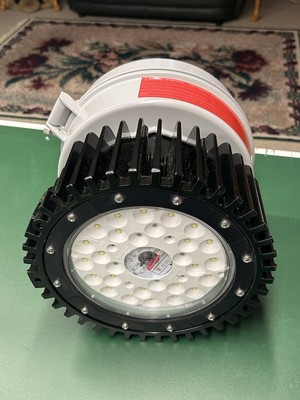 2 Eaton Crouse Hinds VMVL-7-UNV1 Luminaire Champ Series LED Hazardous ...