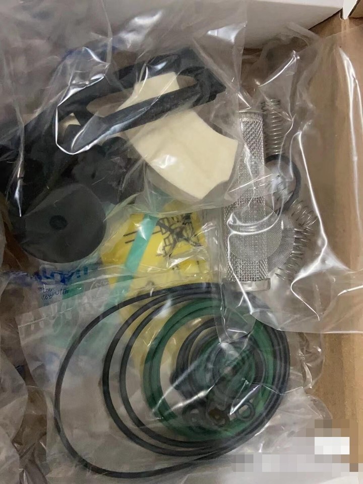 1pc NEW A37301131 for vacuum pump E2M28 seal repair kit By DHL or FedEx ...