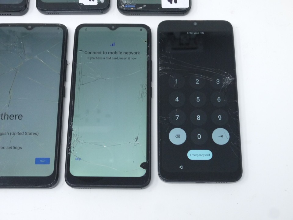 Lot of 7 Modern Vortex Brand Smartphones - For Parts & Cracked - A24 ...