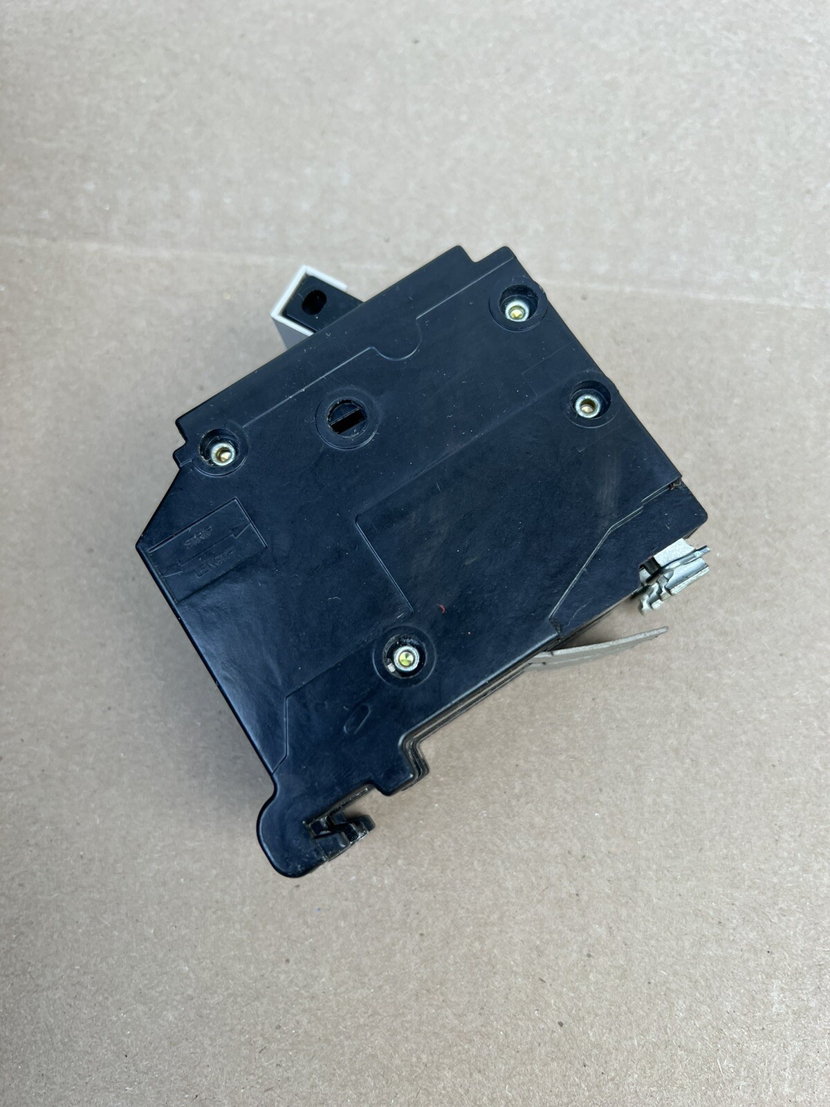 CH2100 Eaton Cutler Hammer 100 Amp 240V 2 Pole Plug In Circuit Breaker ...