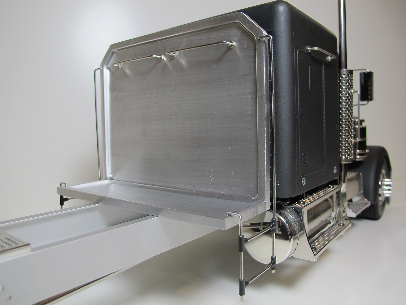 Tamiya 1/14 RC Semi Tractor King Knight Hauler Rear headache Aluminum ...