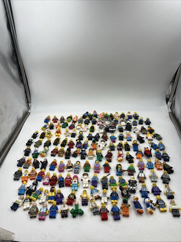 HUGE LEGO mini figure Lot Of 156 Lego Figures And Parts/weapons | eBay