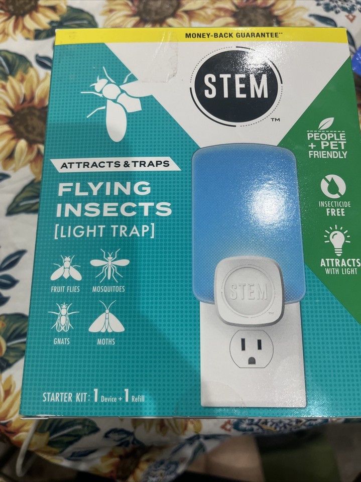STEM Light Trap Attracts and Traps Flying Insects Starter Kit 1 Device ...