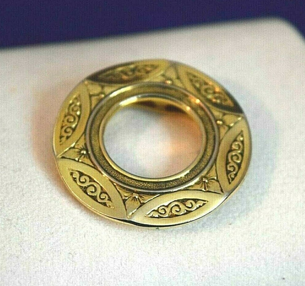 Retro Vintage Lieba USA Scarf Clip Etched Round Goldtone | eBay