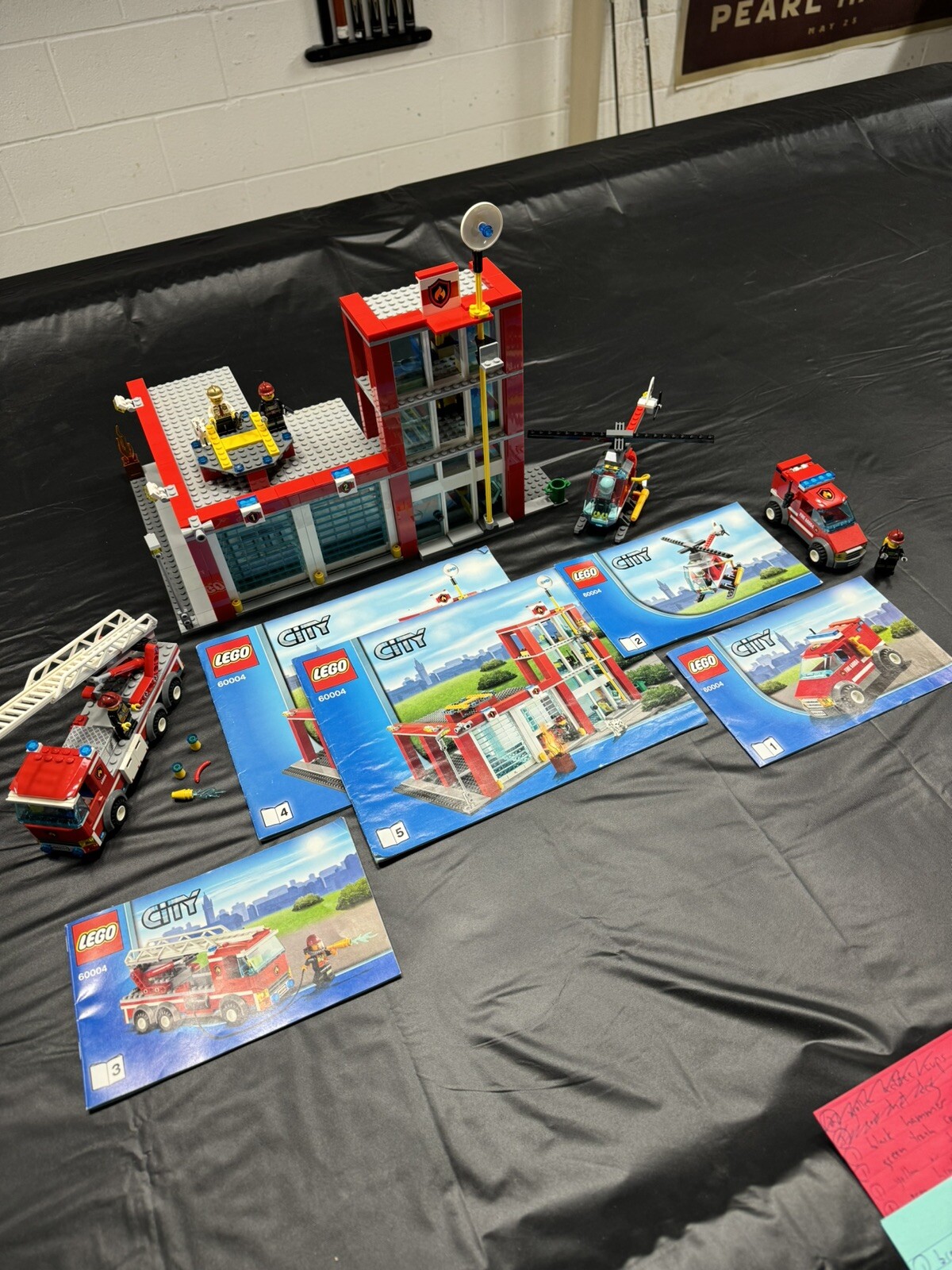 60004 LEGO CITY Fire Station with minifigures All 5 Sets Only Missing 1 ...
