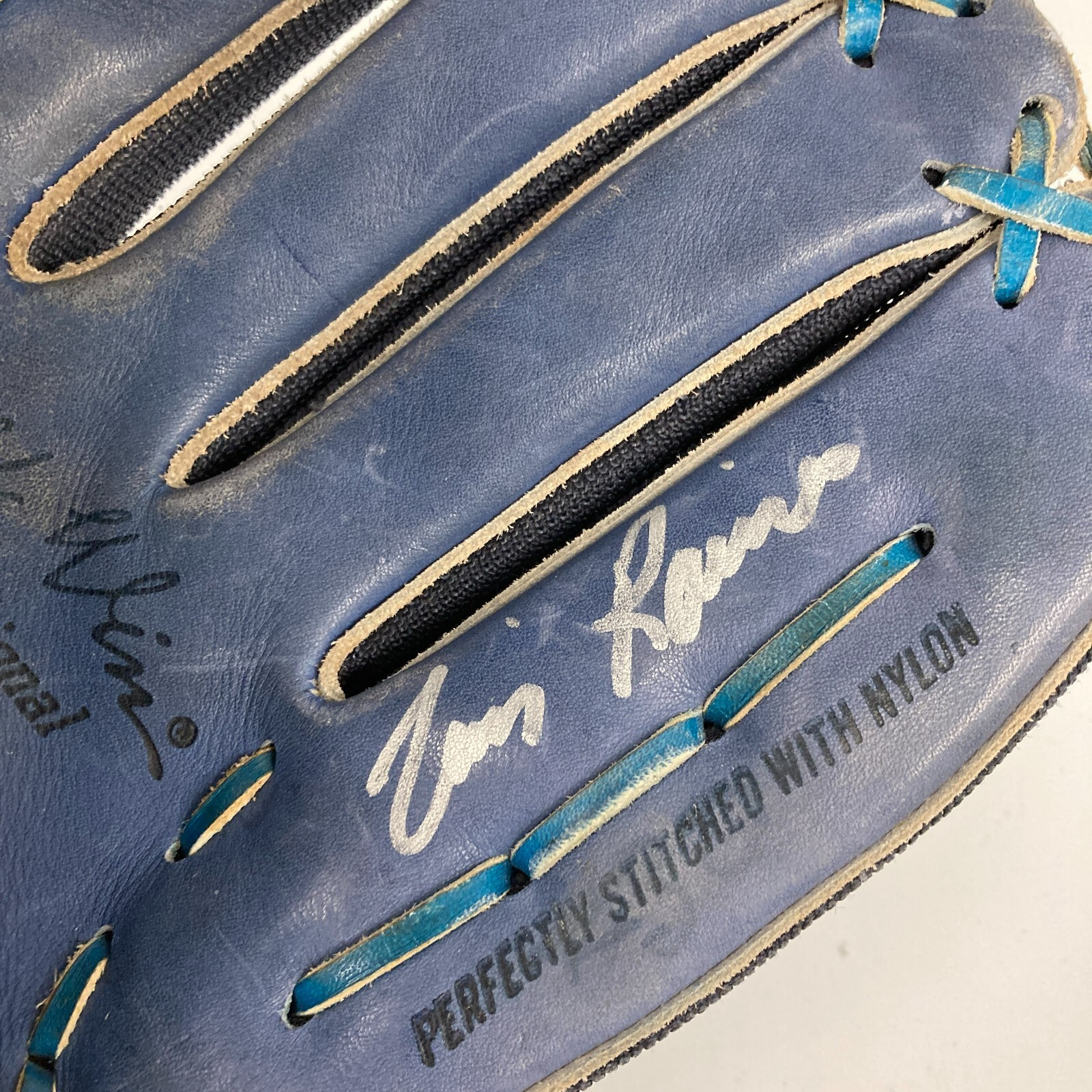 Tim Raines 1983 Signed Game Used Baseball Glove Hall Of Fame PSA DNA ...