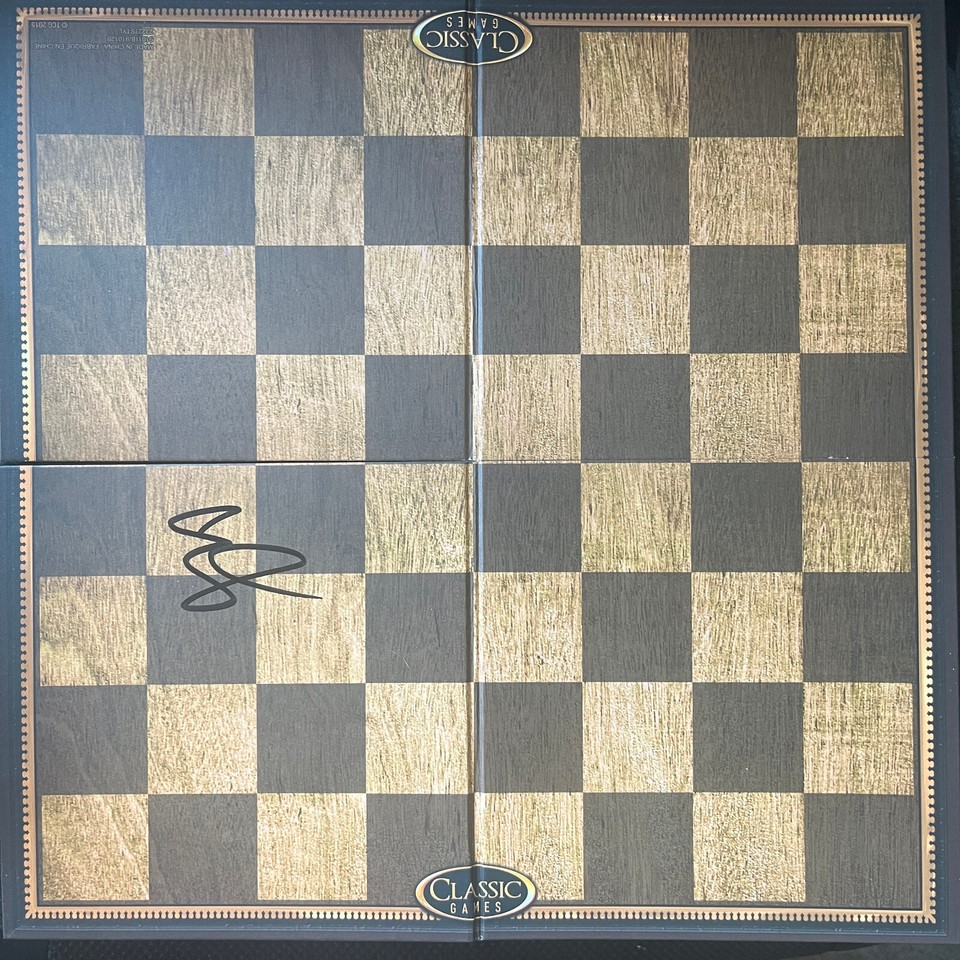 Magnus Carlsen signed Chess Board JSA COA Grandmaster Champion Auto ...