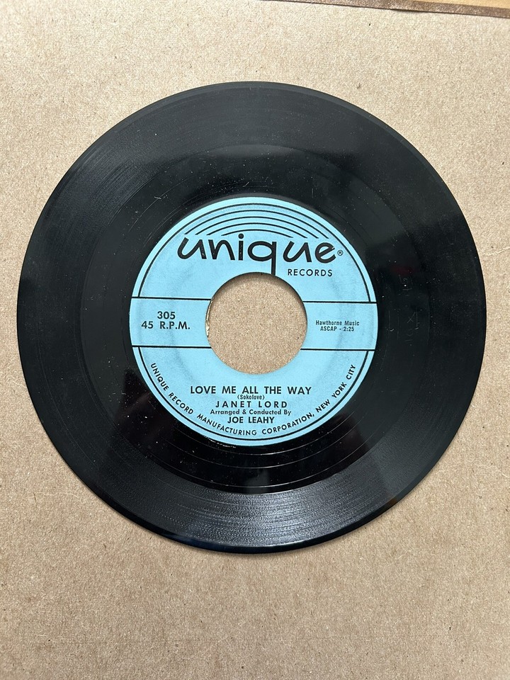 Janet Lord - Reward! Reward! b/w Love Me All The Way - Unique, VG+ ...