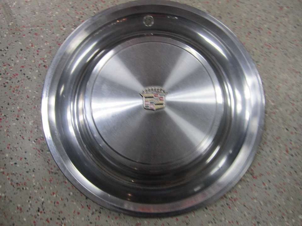 Set (4) 1973 15" Cadillac DeVille Stainless Wheel Covers Hubcaps ...