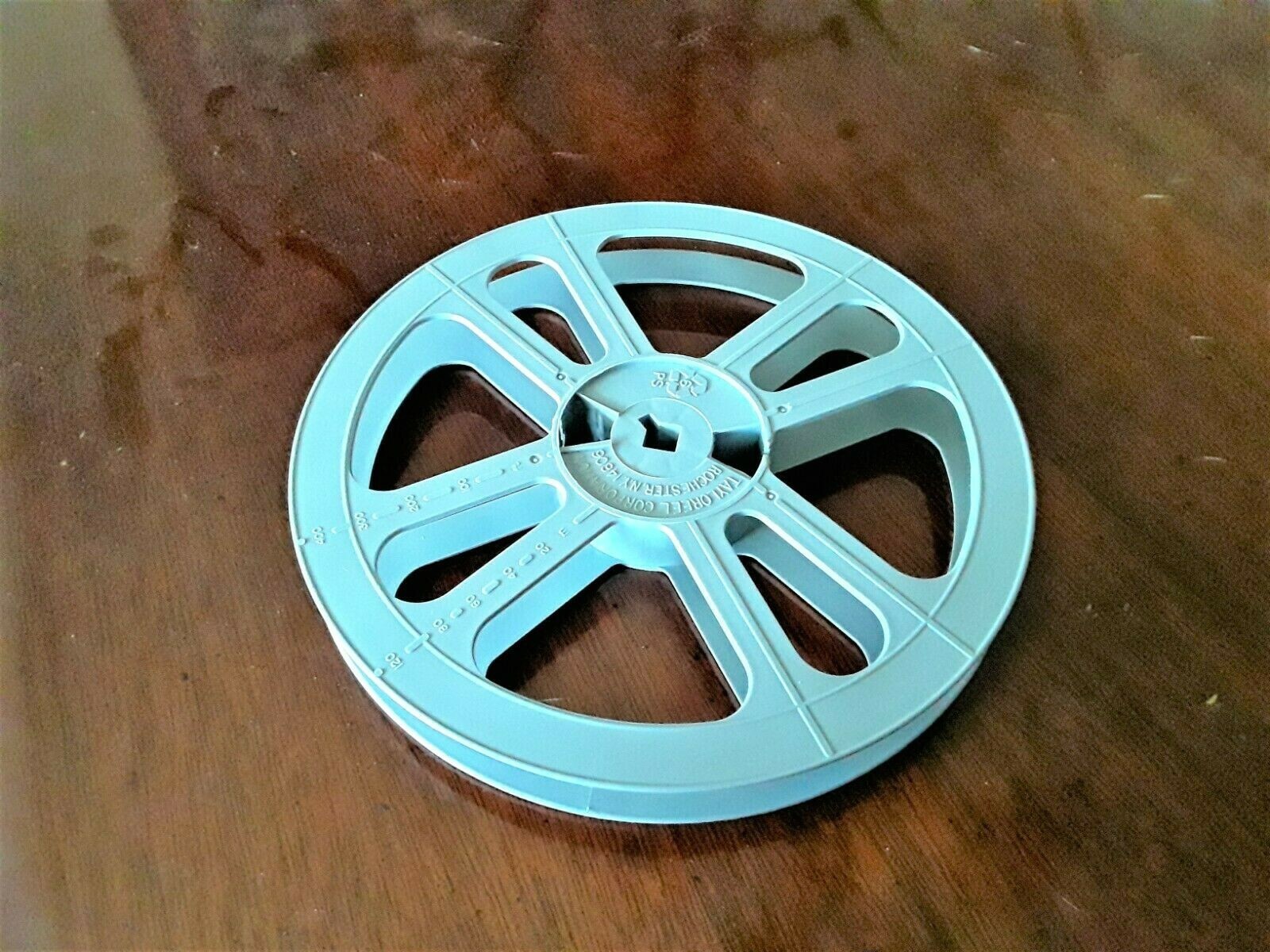 1 *NEW* 16mm 400' EMPTY PLASTIC FILM REEL (GREY) Dia. 7 inches | eBay