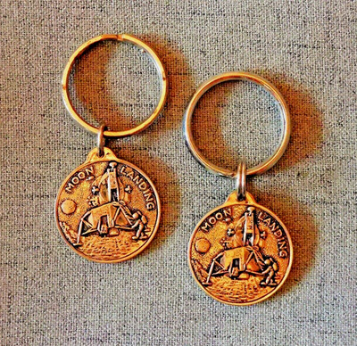 LOT 2 Vintage Keychain Apollo 11 '69 Moon Landing Astronauts Names Ring ...