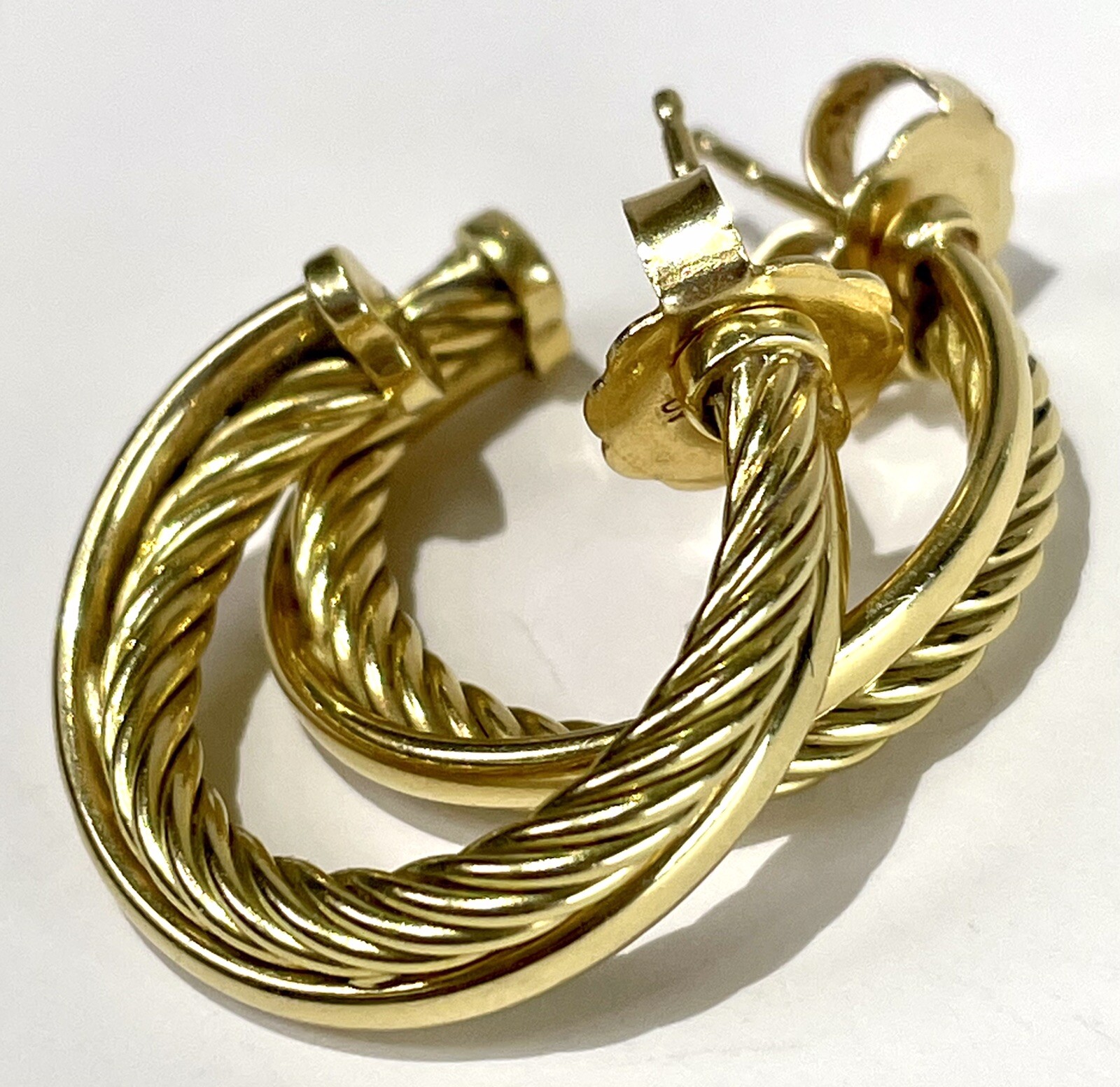 David Yurman 18k Yellow Gold ESTATE Vintage Crossover… - Gem