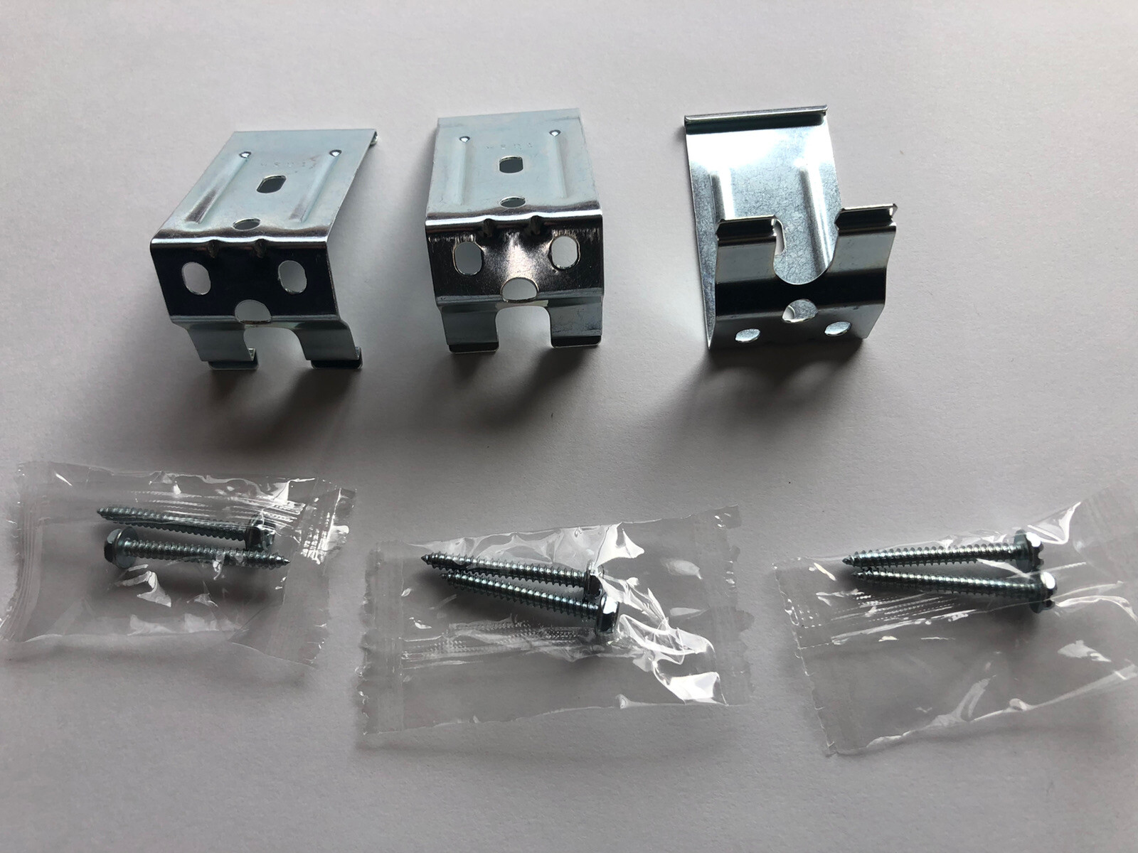 Graber/Bali Crystal Pleat Cordless Cellular Shade Bracket metal Qty 3 ...