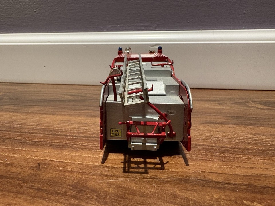 Dennis London Fire Brigade Diecast Fire Engine Model Red Firefighting ...