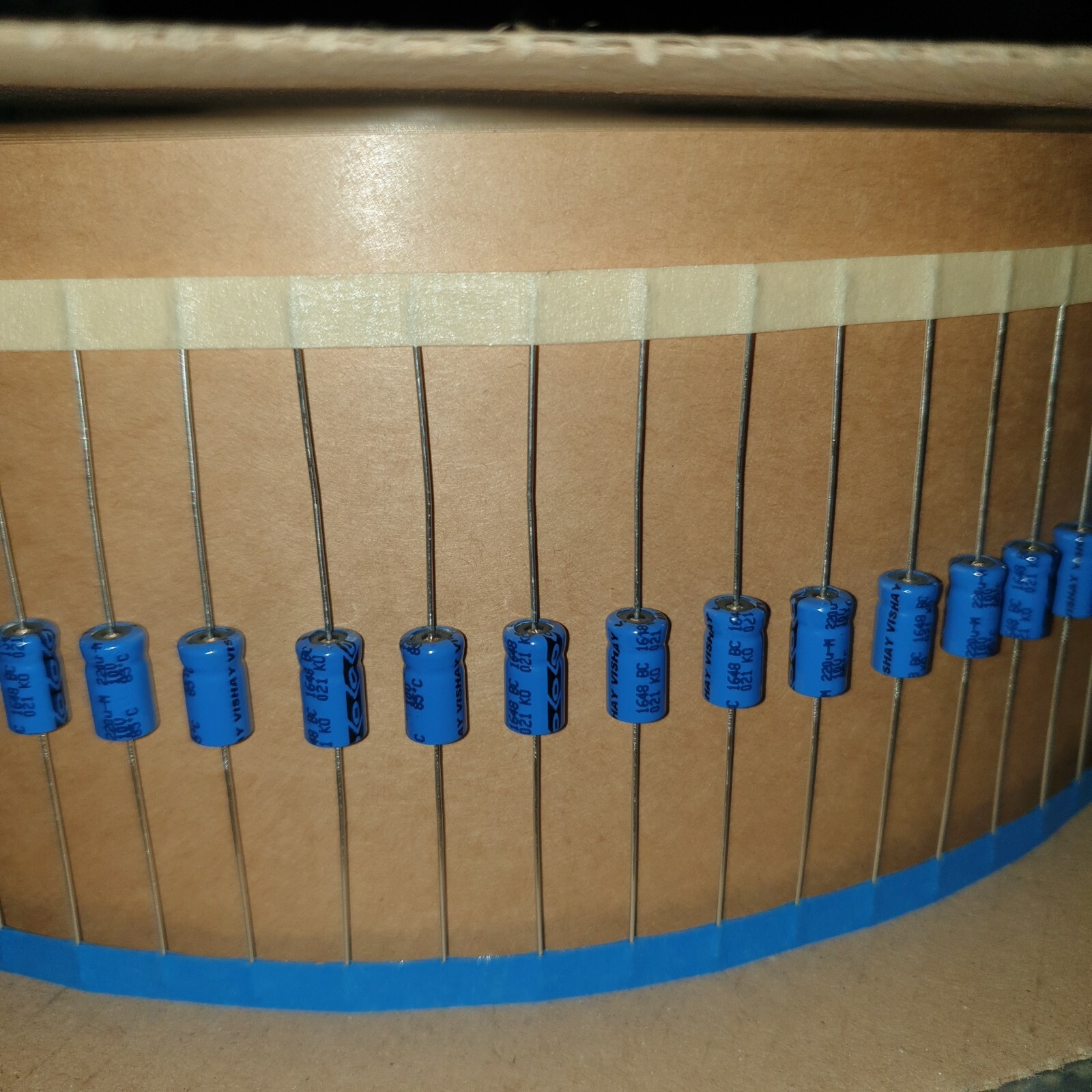 100pcs NEW 220UF 10V BC 021 HI END AXIAL CAPACITORS FOR AUDIO! | eBay