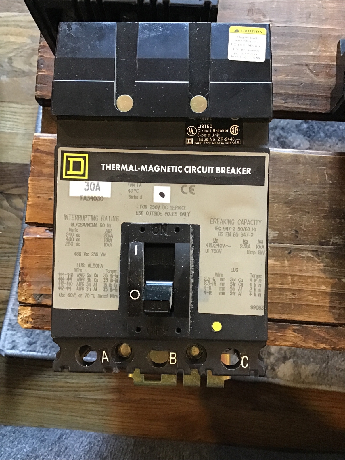 Square D FC34030 And FA32015 3 Pole 30 Amp Circuit Breaker | eBay