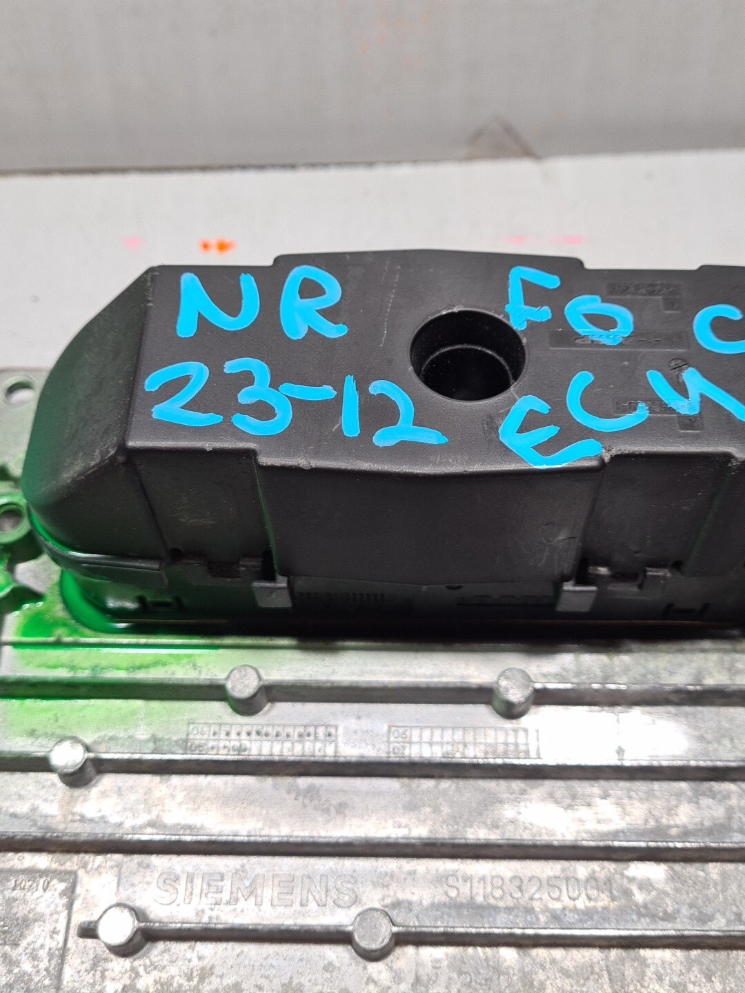 Ford Focus C-Max SIM28, J38AC engine ECU, 4M51-12A650-HF, S118934101F ...