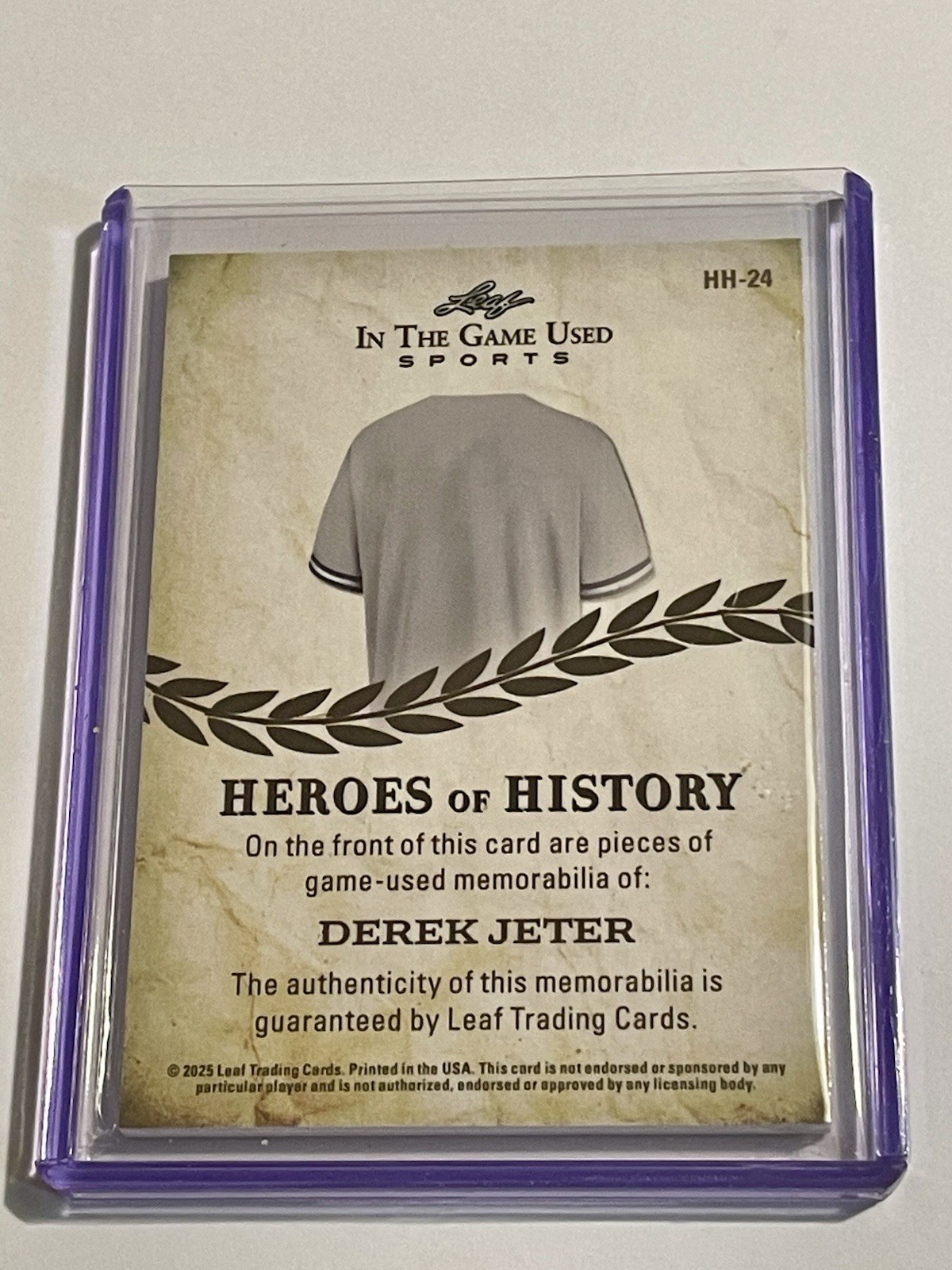 2025 Derek Jeter Leaf In The Game Used Emerald Heroes Of History Jersey ...
