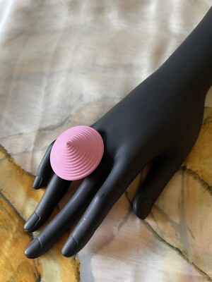Marvelous Vintage Upcycled MOD Statement Ring - Pink & Silver Tone Band ...