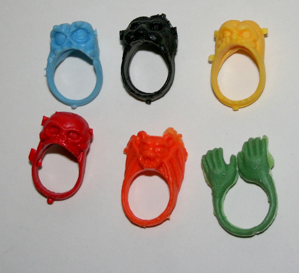 6 Rare Monster Horror Toy Gum Vending Machine Prize Plastic Ring 1970s ...