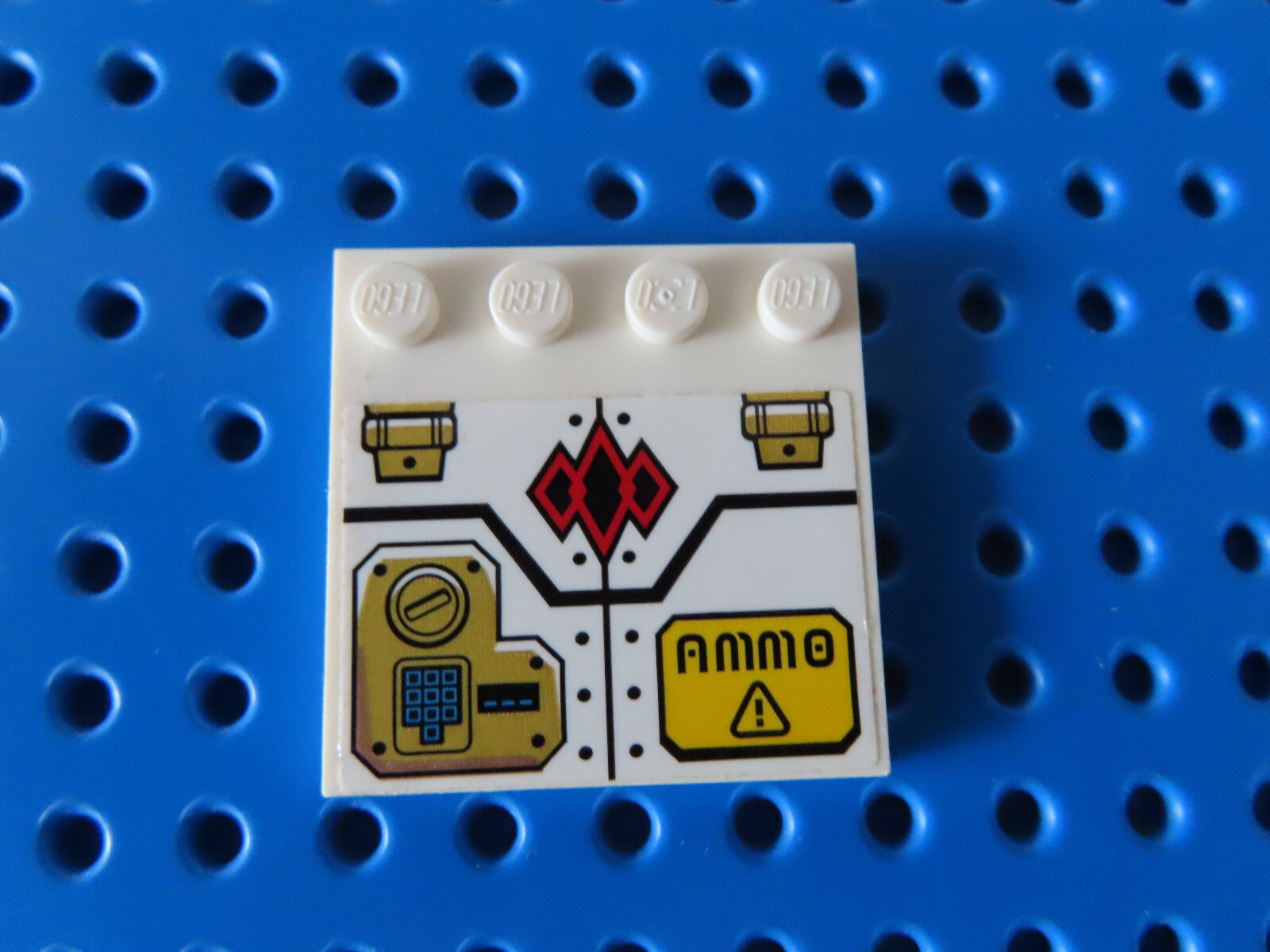 Lego 1 x Fliese 6179pb195 weiß 4x4 Randnoppen Sticker 70595 | eBay UK