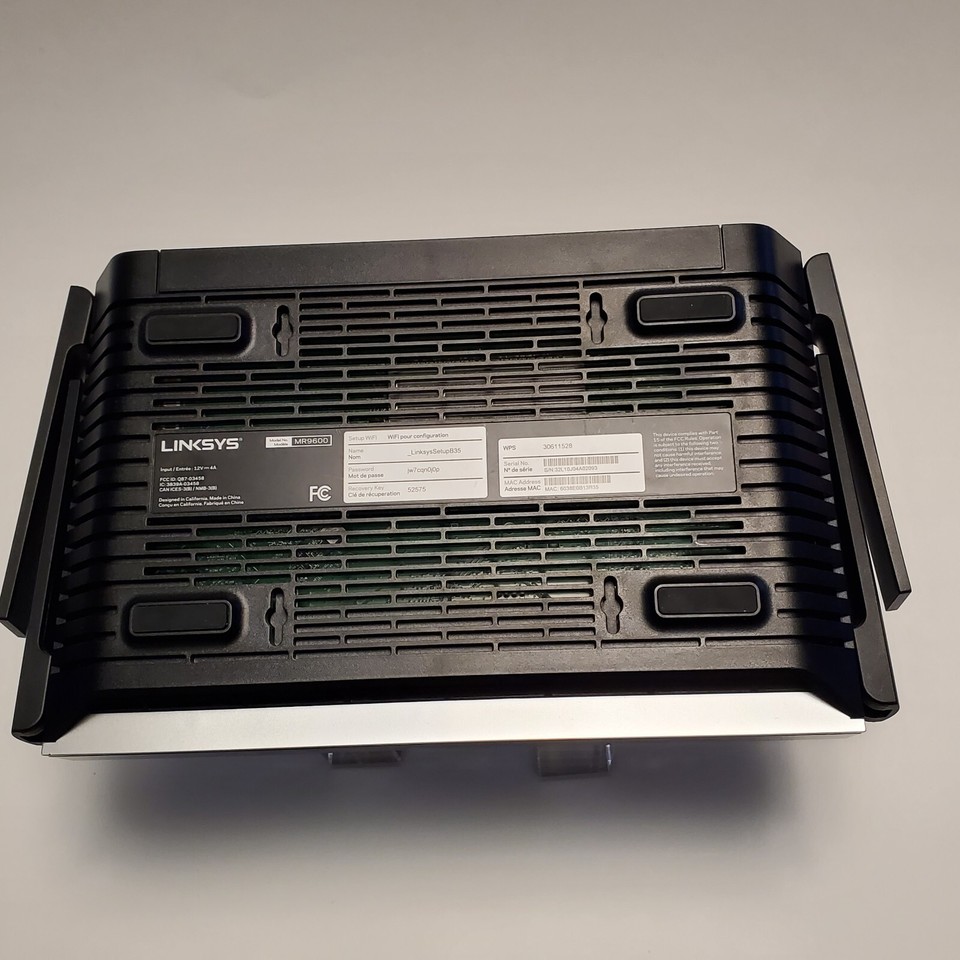 Linksys MR9600 wi-fi router 4 antennae with 12V power supply bundle ...