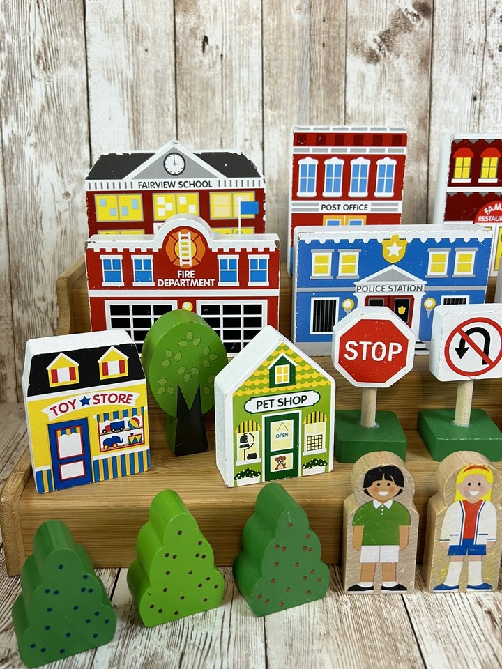 Melissa and Doug Wooden Town Playset Pieces Building Street Signs ...