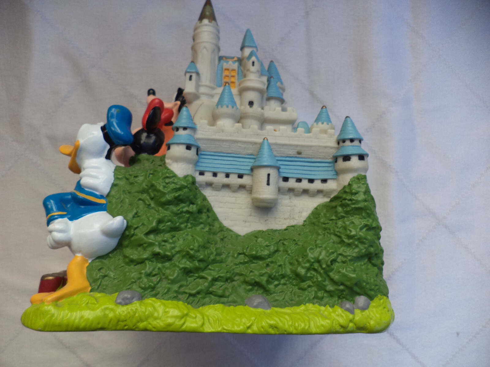 Disneyland Piggy Bank Castle | eBay