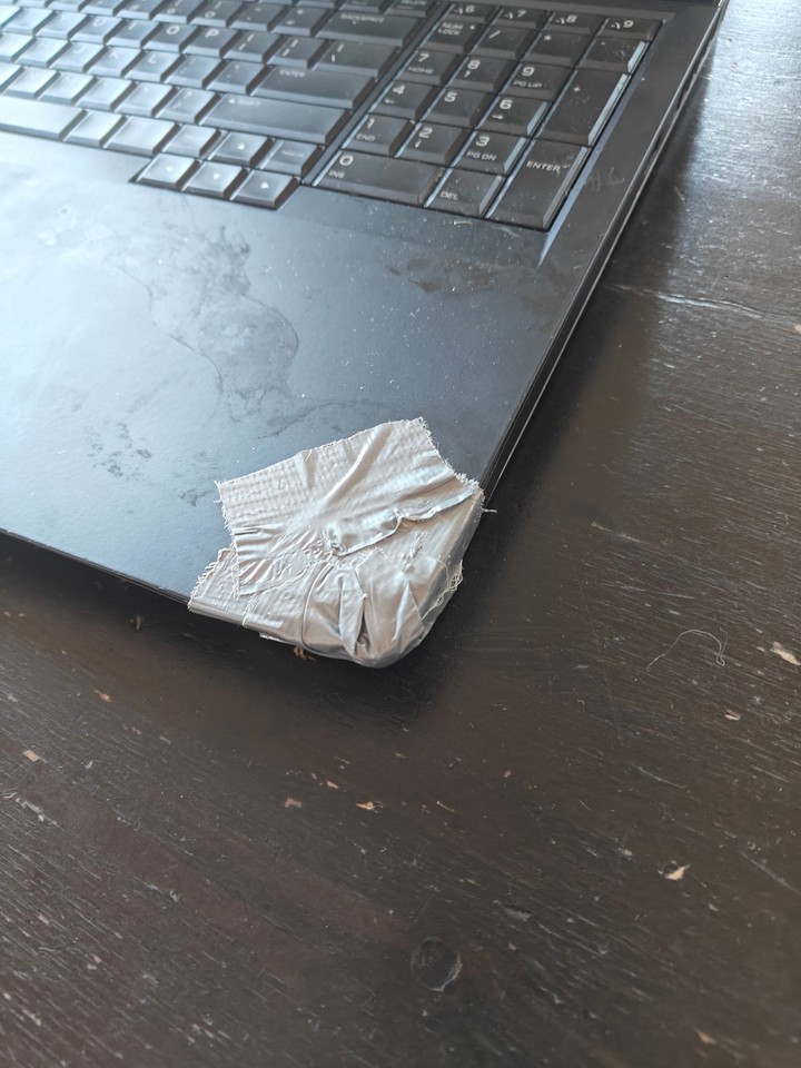 (WORKS, MISSING PARTS/ISSUES) Alienware 17 r4 i7 7700HQ Nvidia GTX 1070 ...