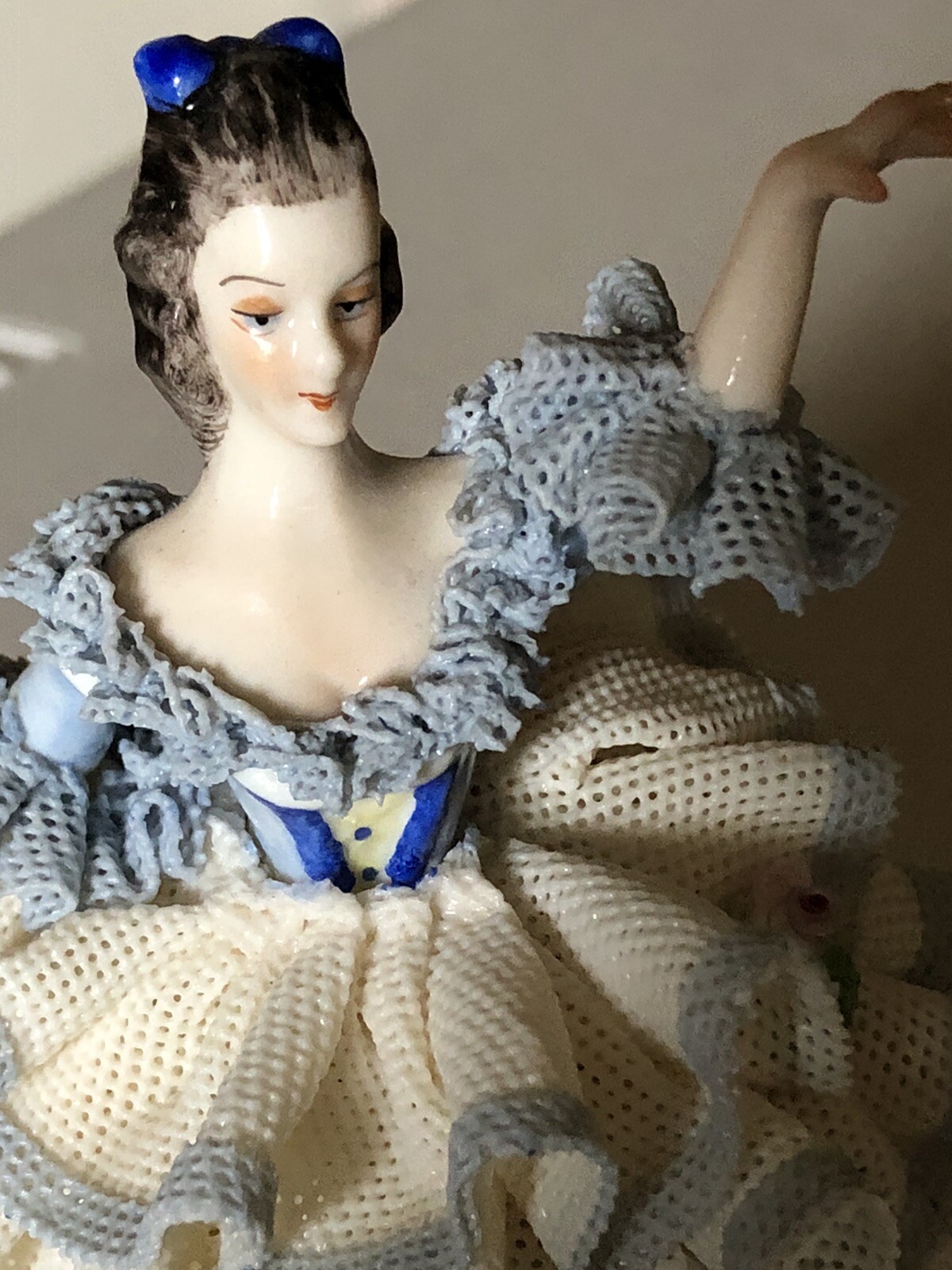 ANTIQUE IRISH DRESDEN LACE DANCING LADY FIGURINE HANDPAINTED 3,8” | eBay