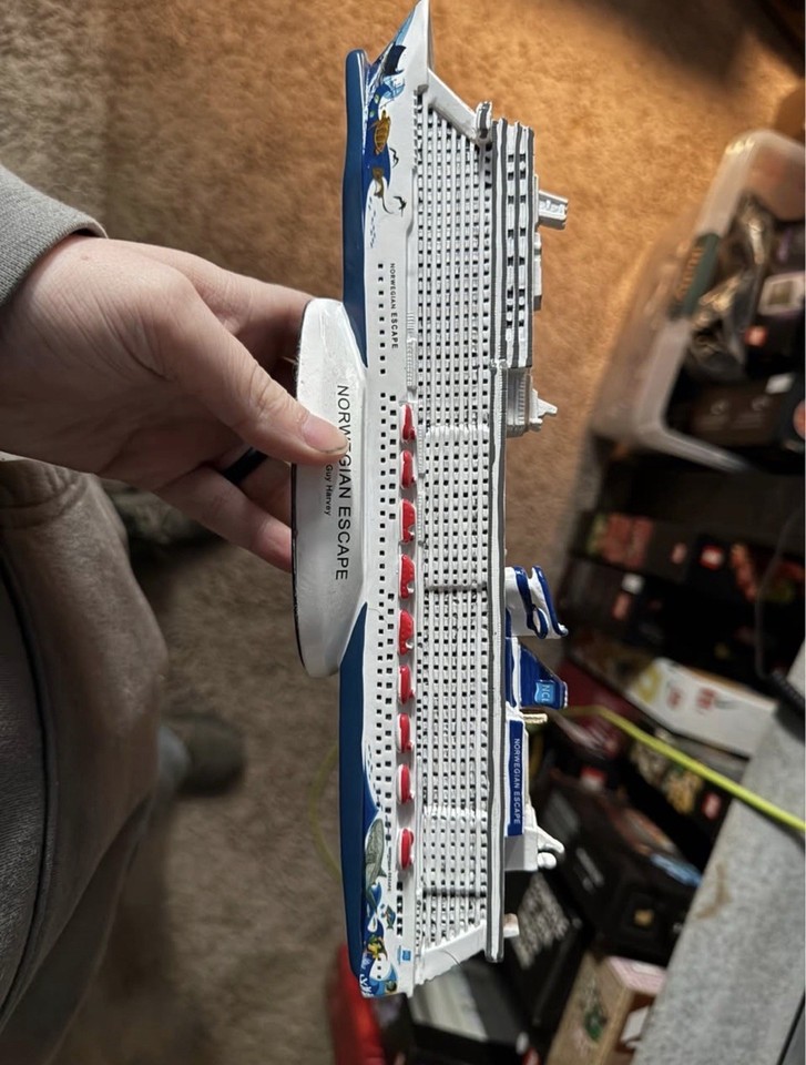 Norwegian Cruise Line Norwegian Escape Cruise Ship Collectible Model | eBay