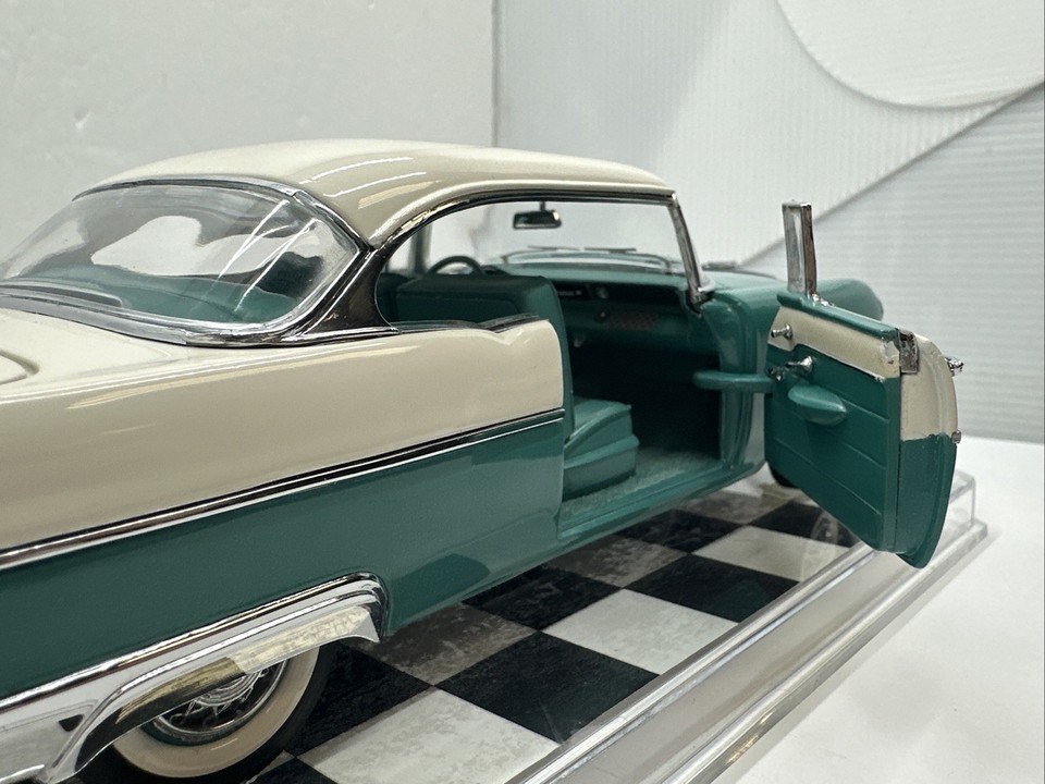Franklin Mint Precision Models 1955 Pontiac Star Chief 1:24 Pioneer ...