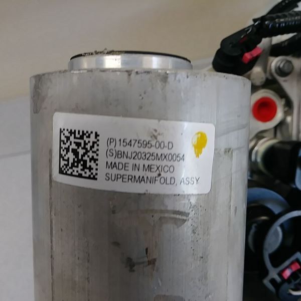2020 2021 Tesla Y super manifold with coolant reservoir octovalve and ...